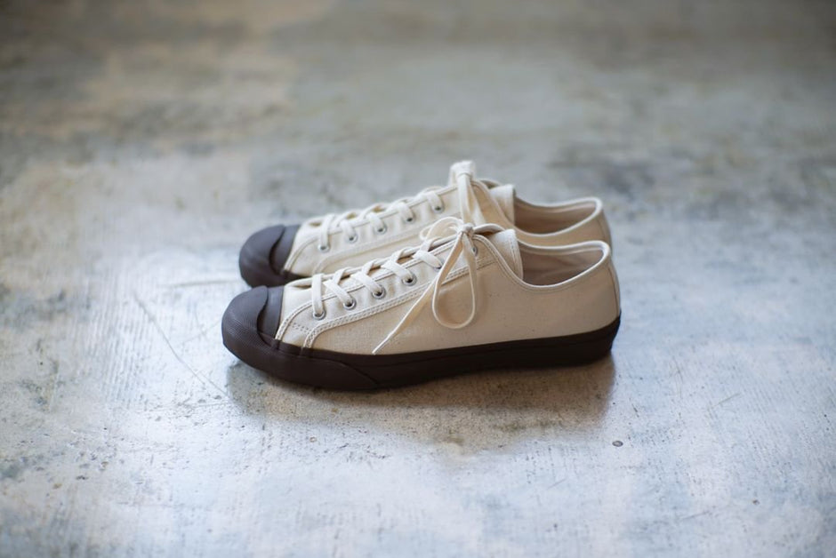 DOEK SHOE INDUSTRIES – unexpected store